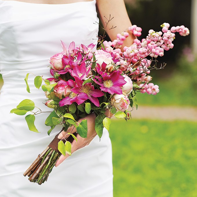 Wedding Bouquet Ideas: What to Choose