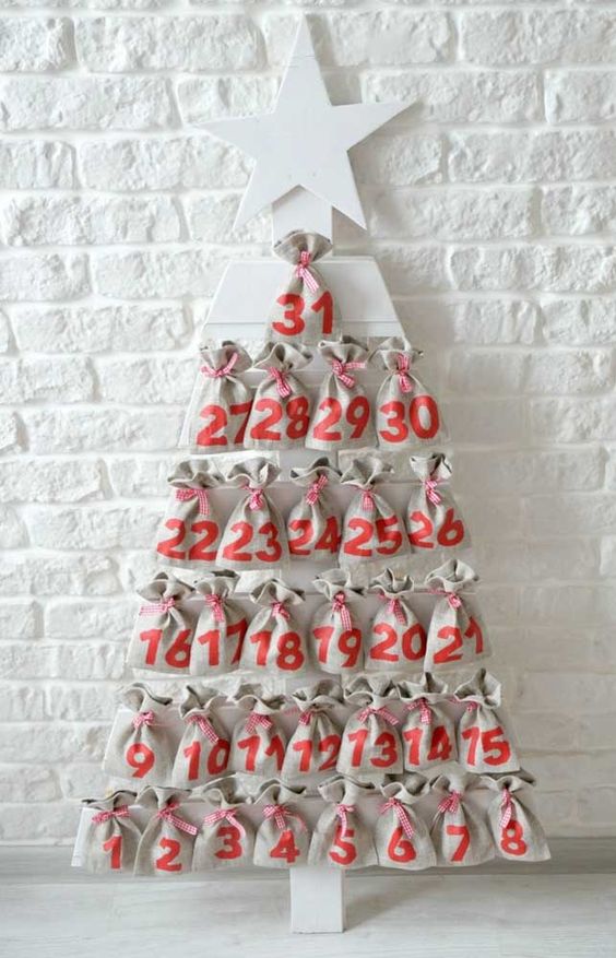 20 Special Ideas For Office Christmas Decorations
