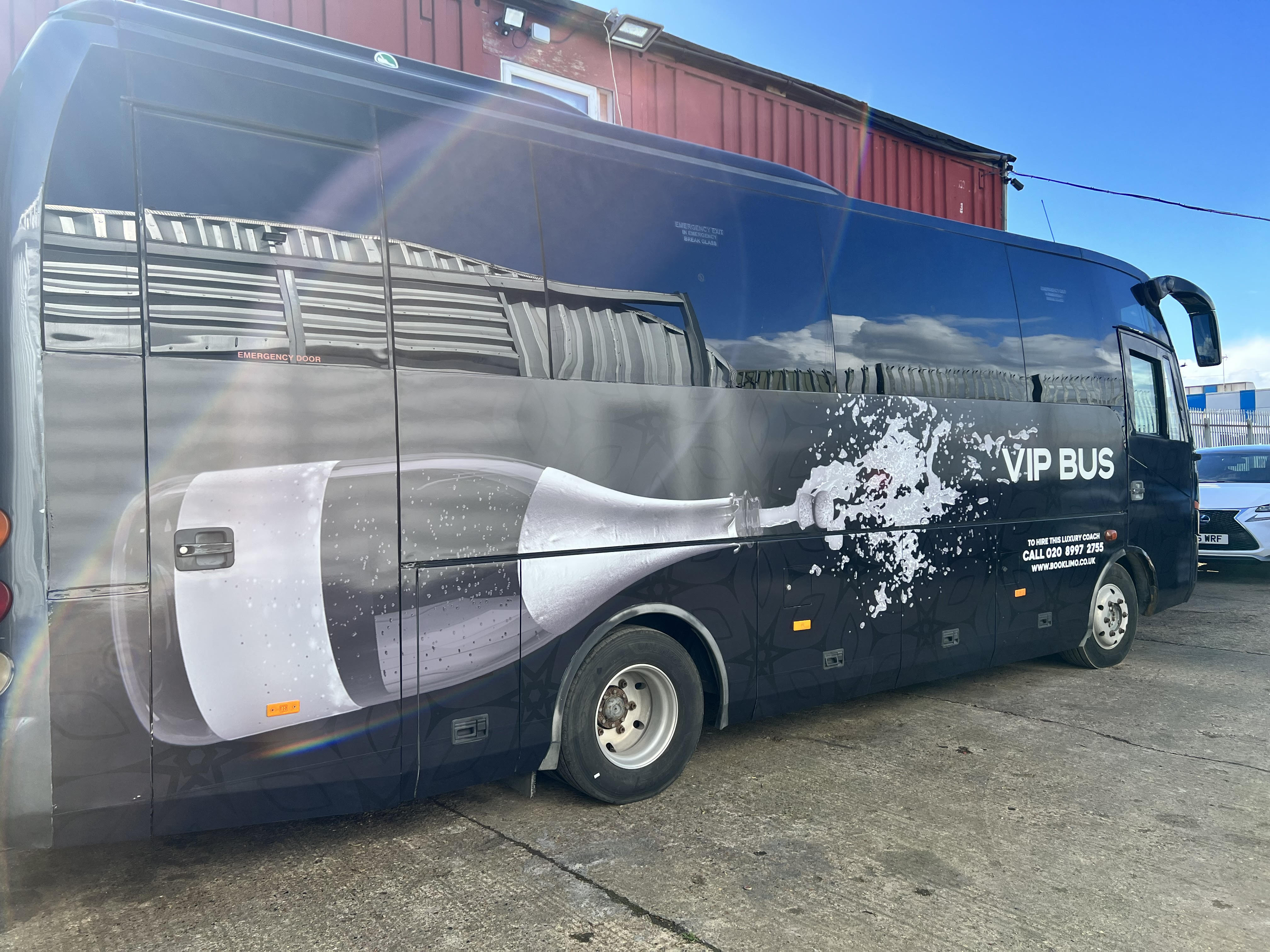 Prom Car Hire in the UK | Availability & Instant Prices — Poptop UK