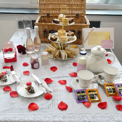 Shimmer & Shine VIP's - Buffet & Canapés - Worthing, West Sussex